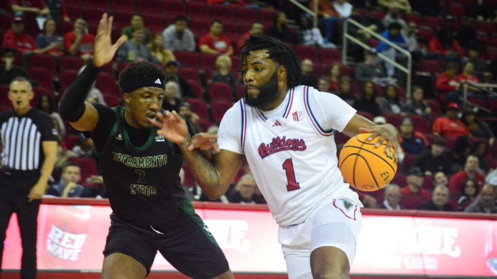 Amar Augillard Departs the Fresno State Basketball Team - GV Wire